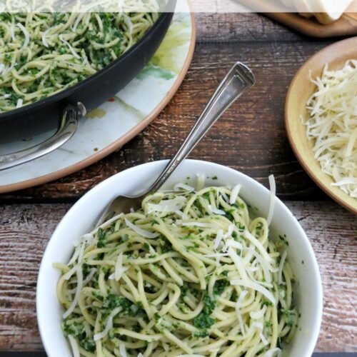 Creamy Kale Pasta Sauce | Moms Need To Know